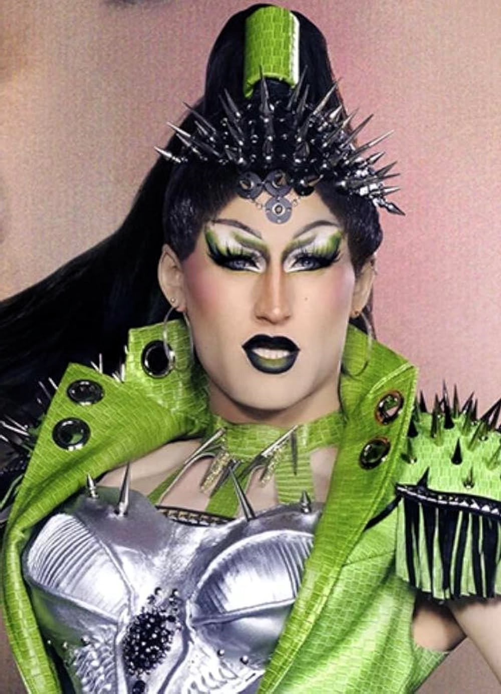 A Famosa Drag Queen Amanda Tori Meating, Da Versão Americana De RuPaul ...